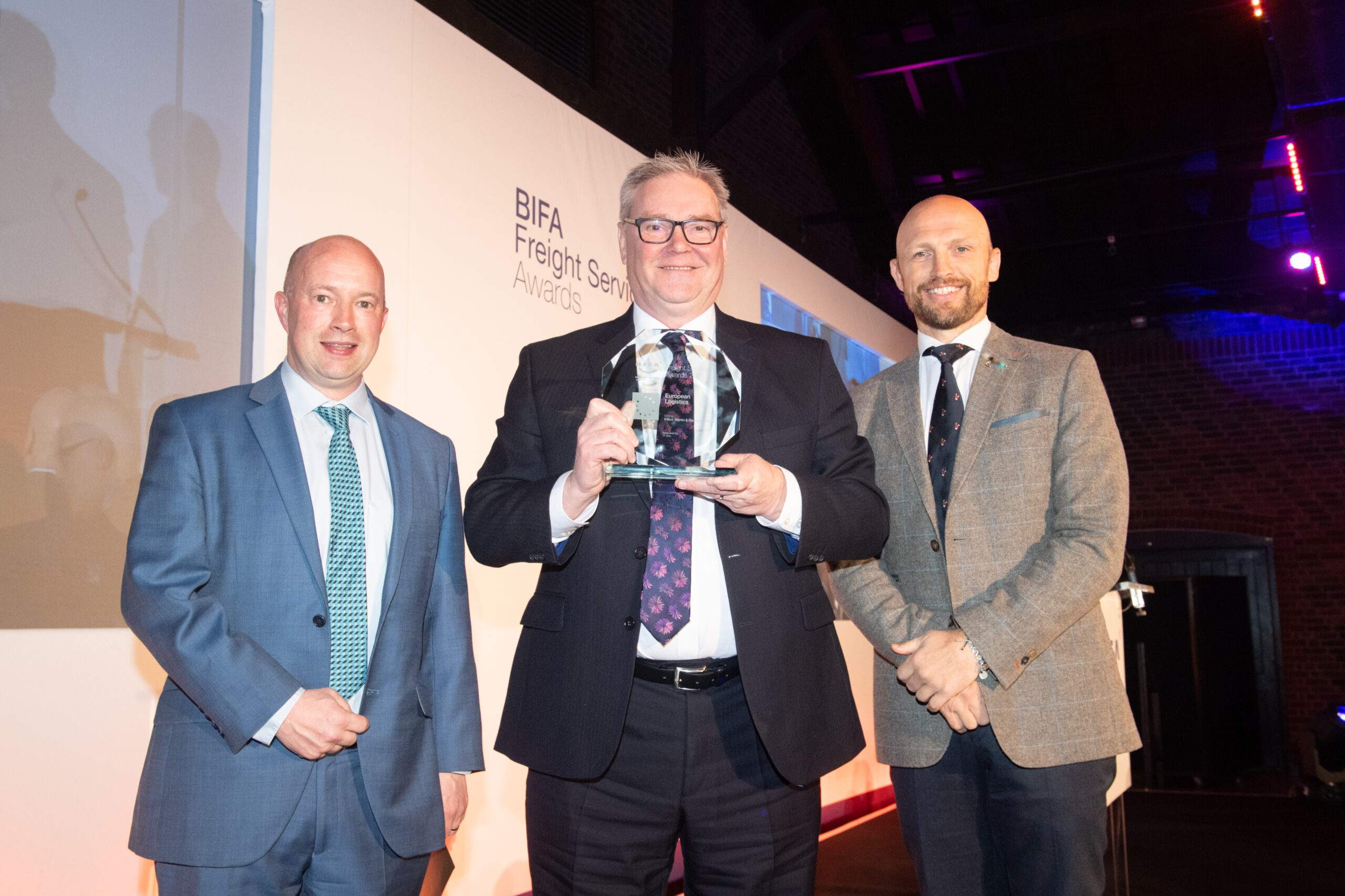 Killick Martin wins an important award in the freight forwarding industry